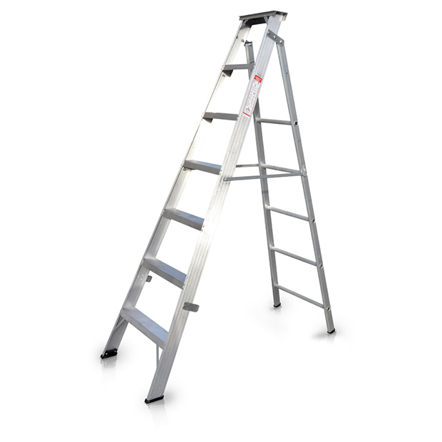 Step Ladder in Dubai, UAE at Best Price [Buy in Bulk to Save!]